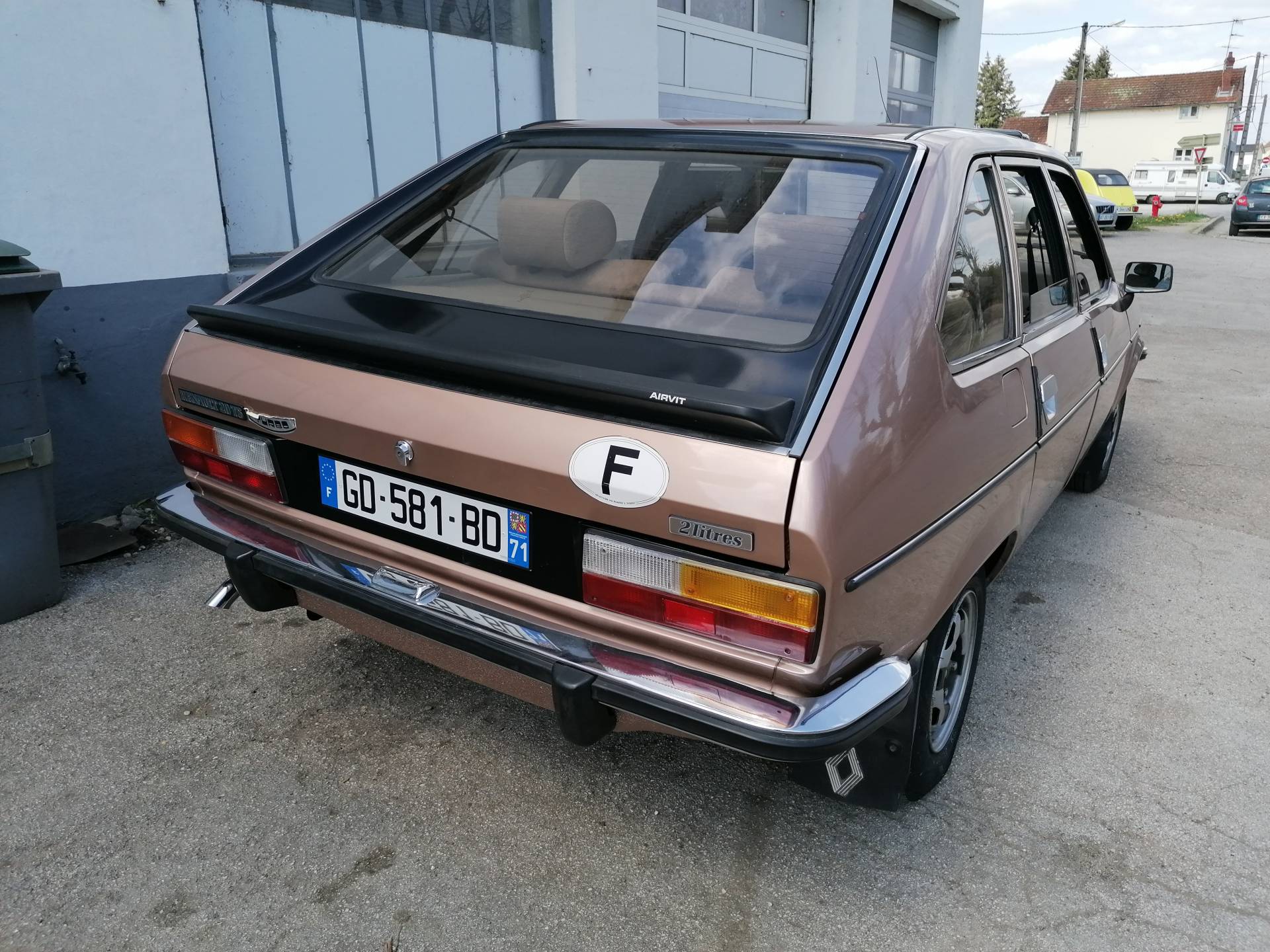 En Venta: Renault R 20 (1981) ofrecido por 8.000 EUR