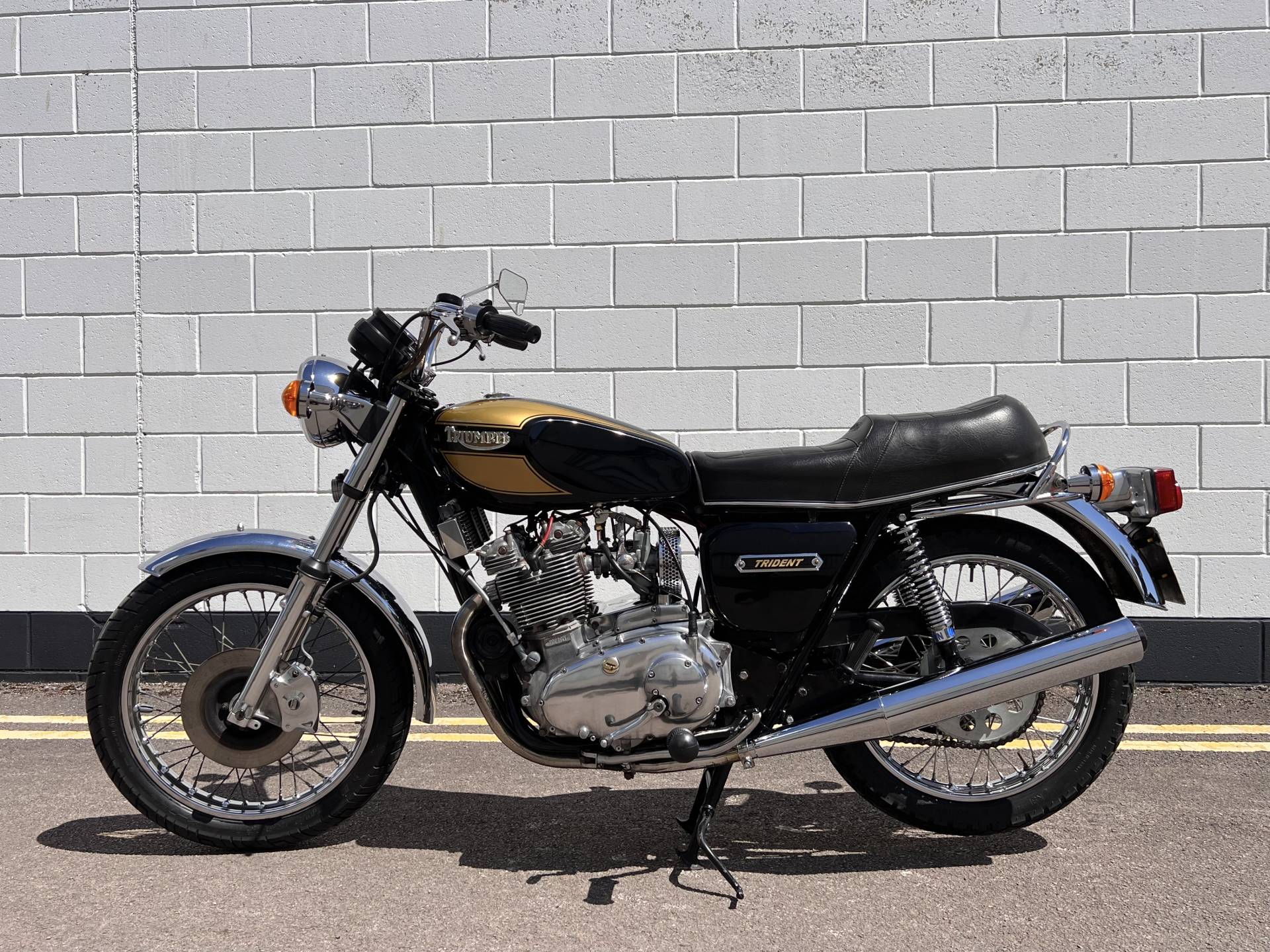 For Sale: Triumph T 160 Trident (1977) offered for £10,950