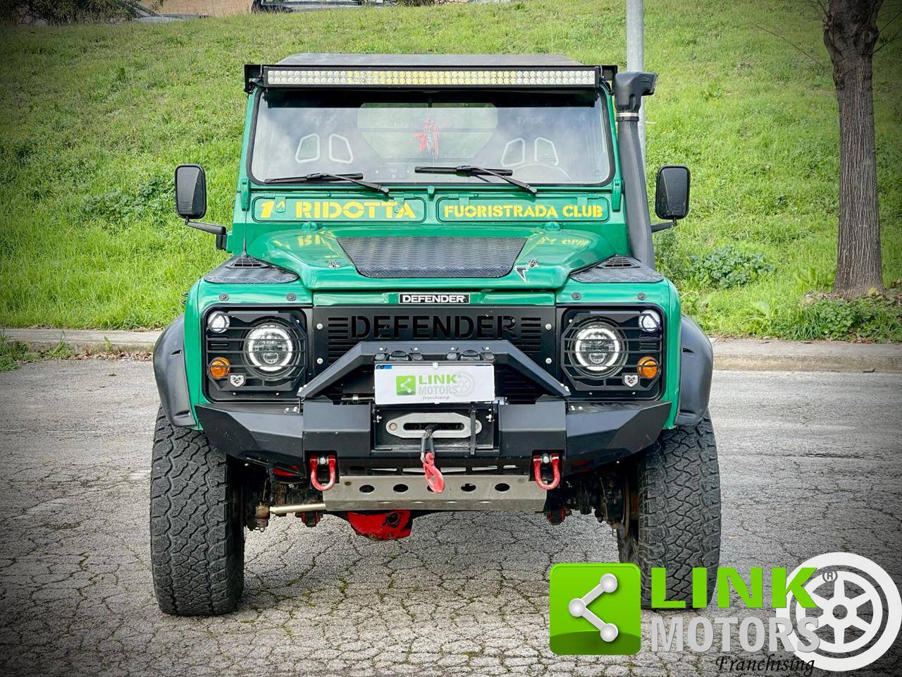 For Sale: Land Rover Defender 90 (1990) offered for AUD 38,871