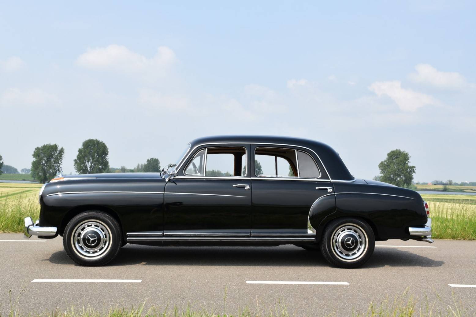 Mercedes-Benz Ponton W 180 Oldtimer kaufen - Classic Trader