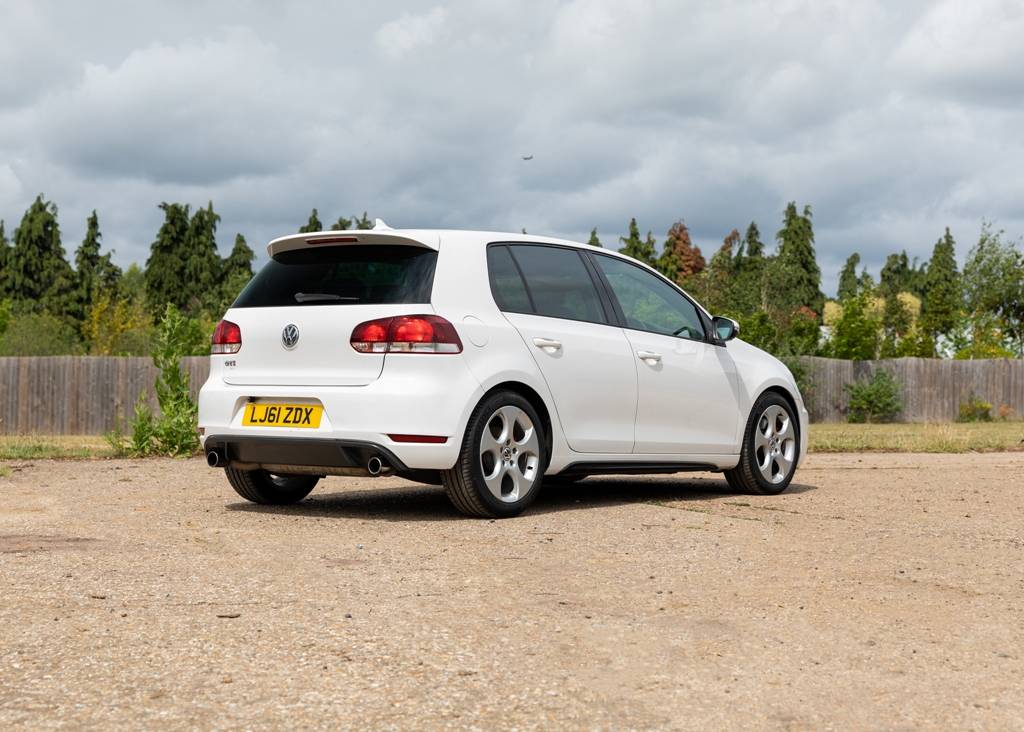 Zu Verkaufen: Volkswagen Golf VI GTI (2011) angeboten für Preis auf Anfrage