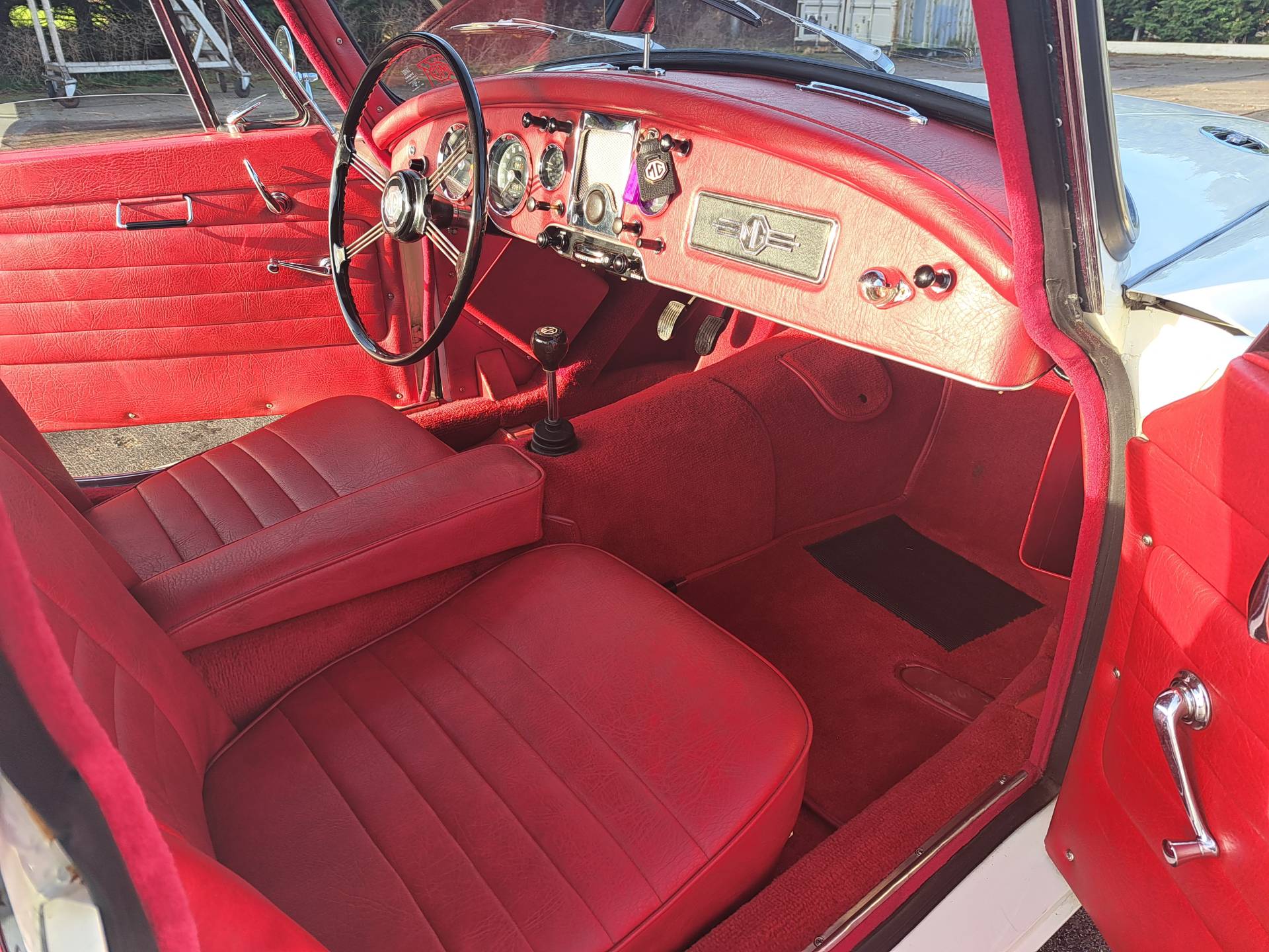 En venta: MG MGA 1500 (1957) offered for 28.500