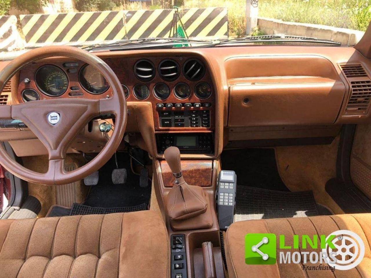 Lancia Thema 8.32 (1988) en vente pour 26 500 EUR