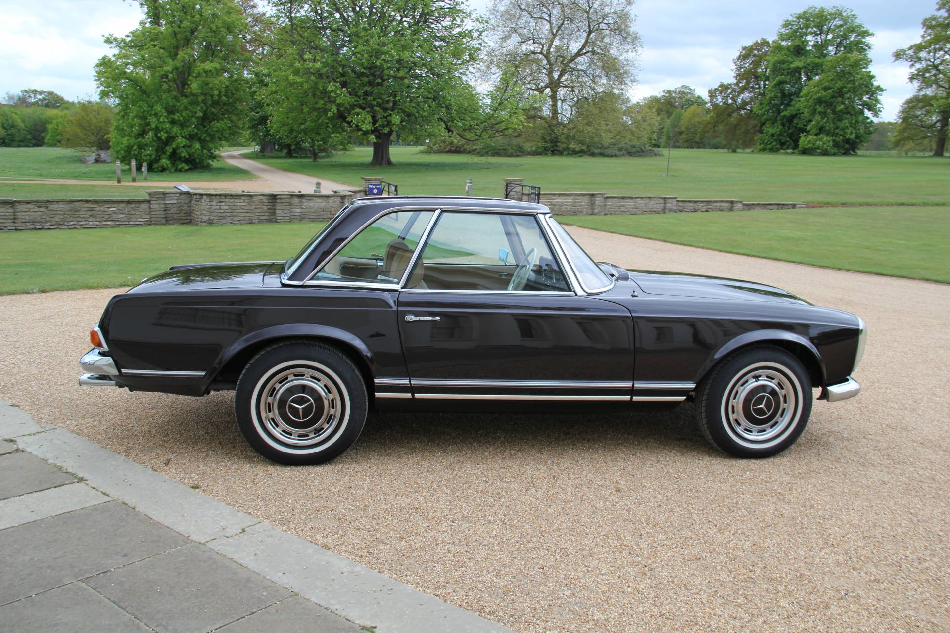 Mercedes-Benz 280 SL (1968) for Sale - Classic Trader