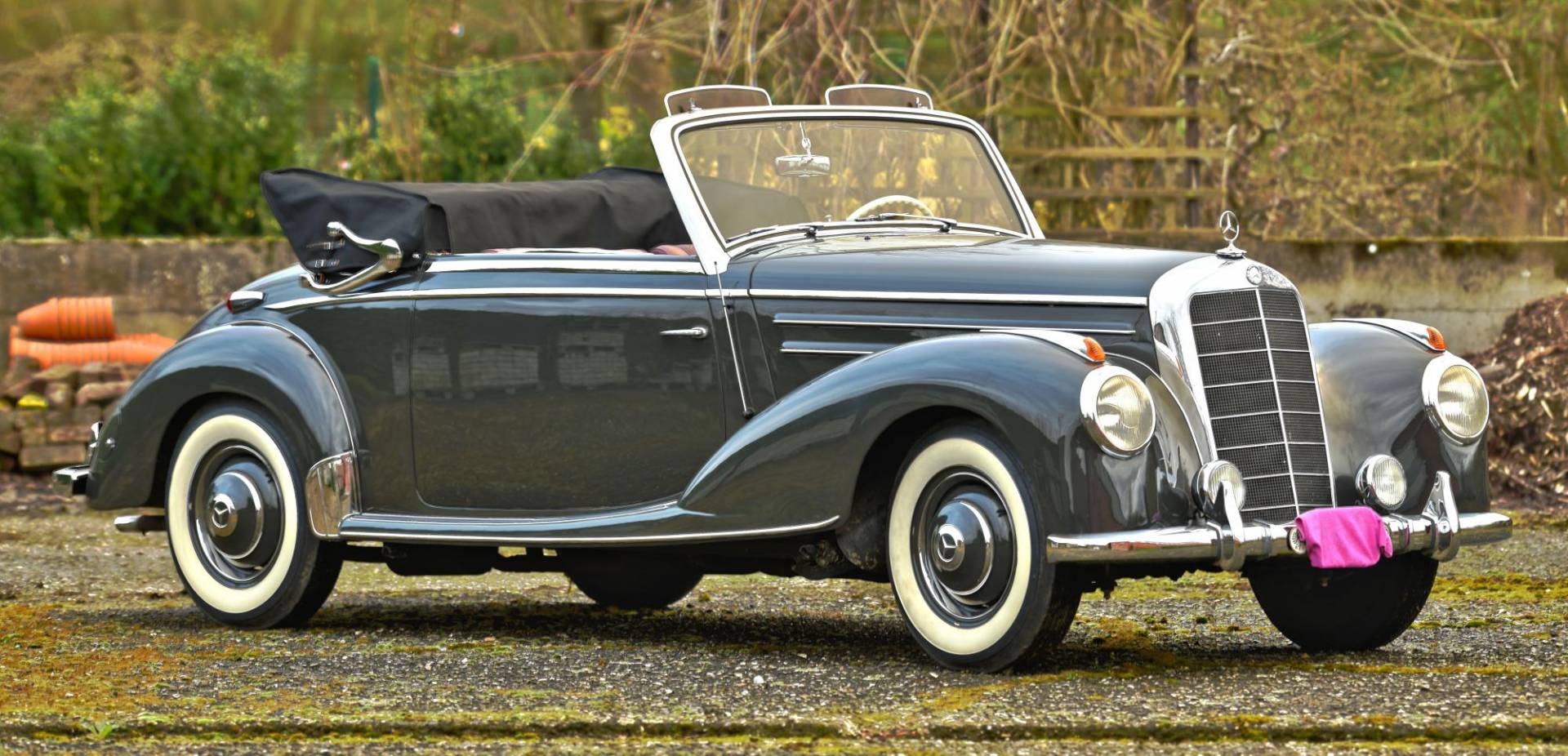 Mercedes-Benz 220 W 187 Oldtimer kaufen - Classic Trader