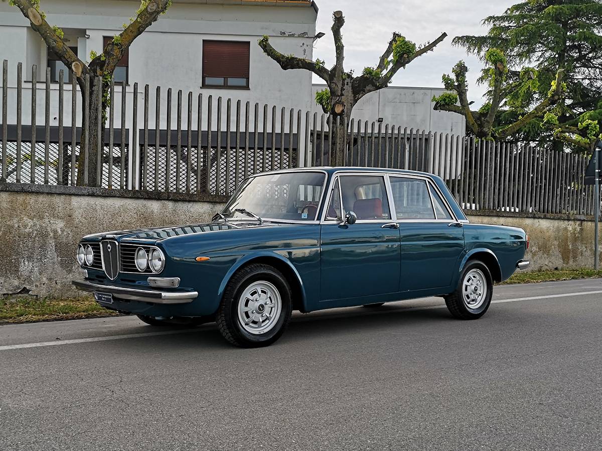 Lancia 2000 Oldtimer kaufen - Classic Trader