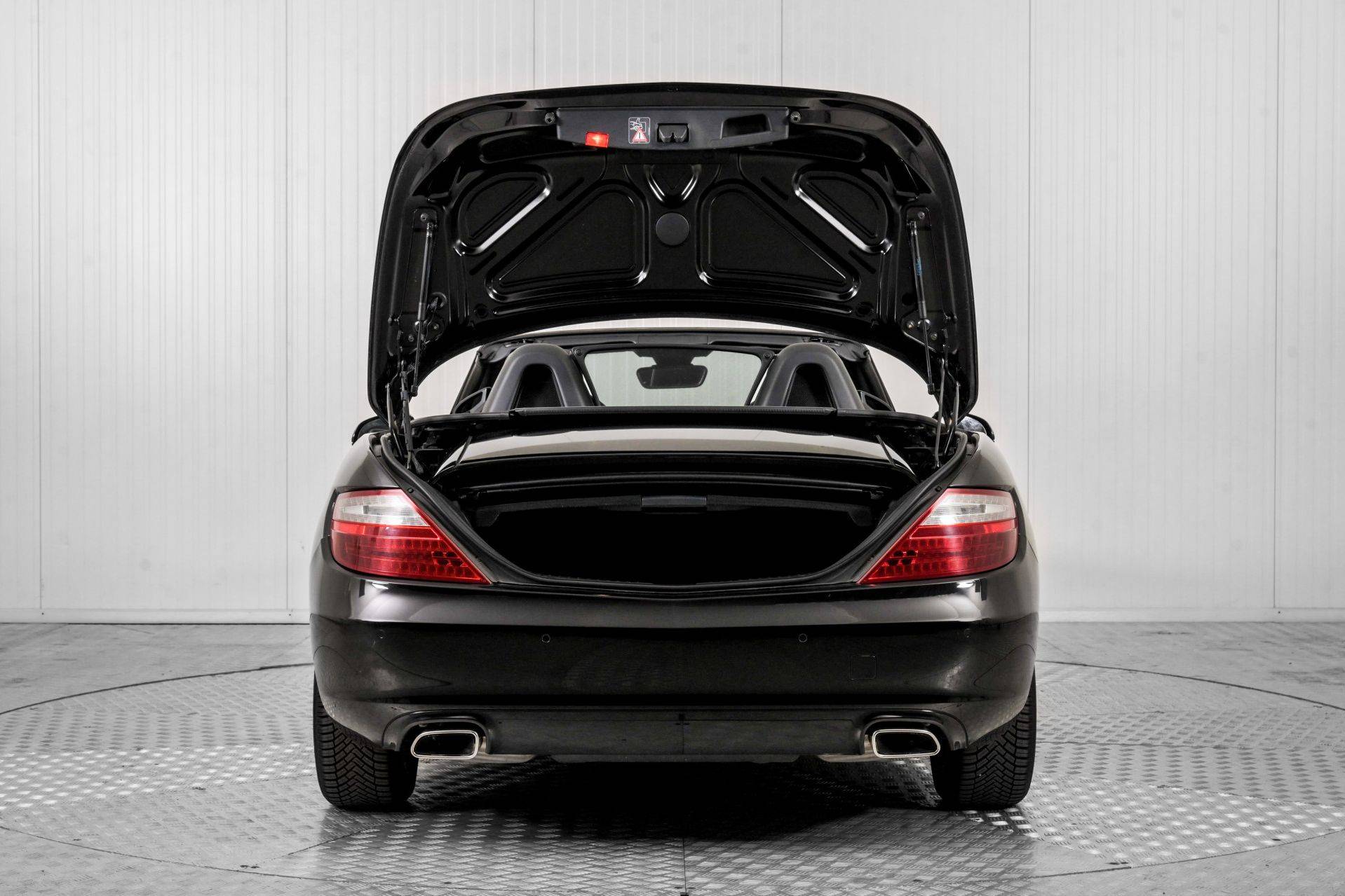 For Sale: Mercedes-Benz SLK 200 (2012) offered for GBP 19,876