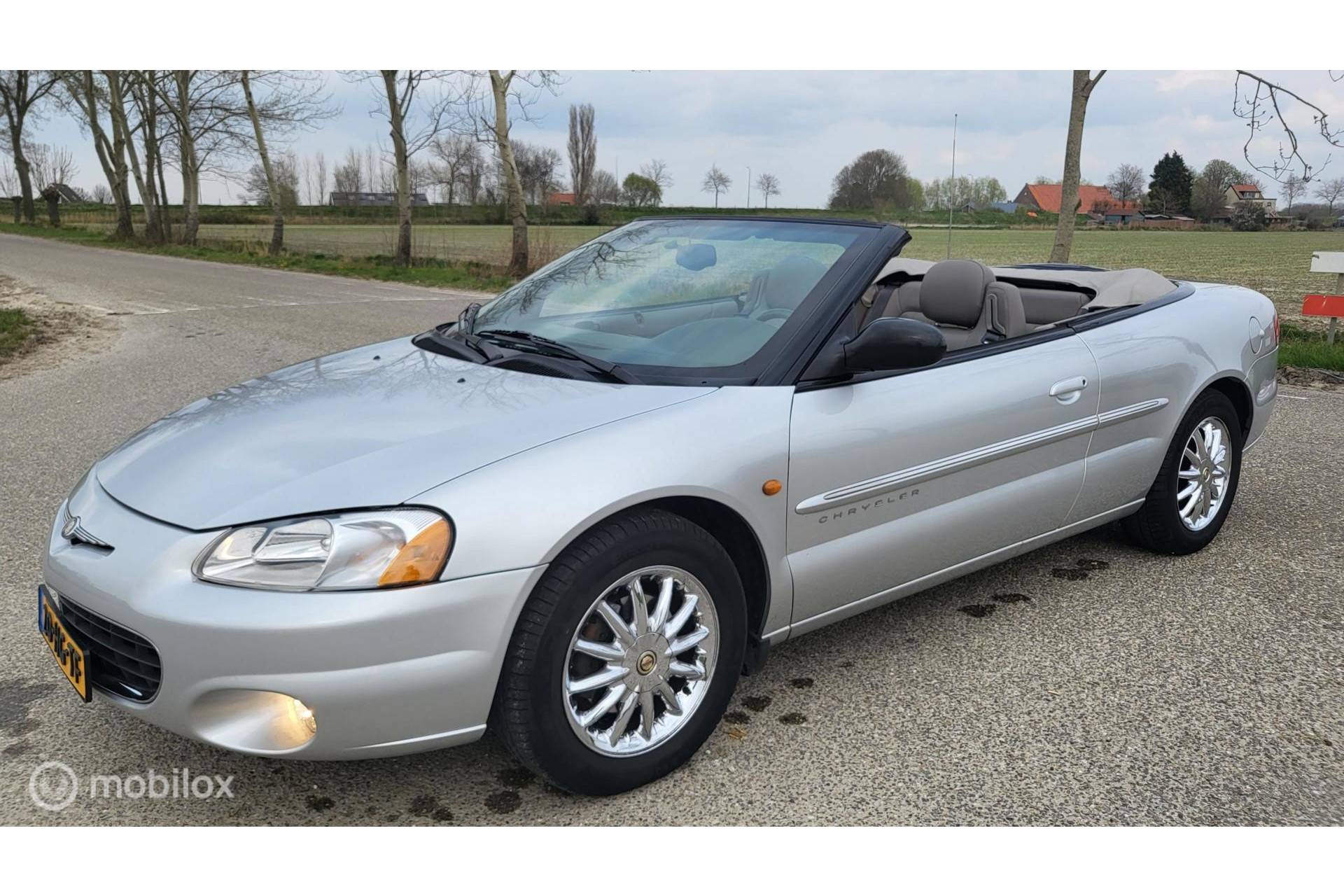 For Sale: Chrysler Sebring 2.7 V6 (2001) offered for GBP 3,518