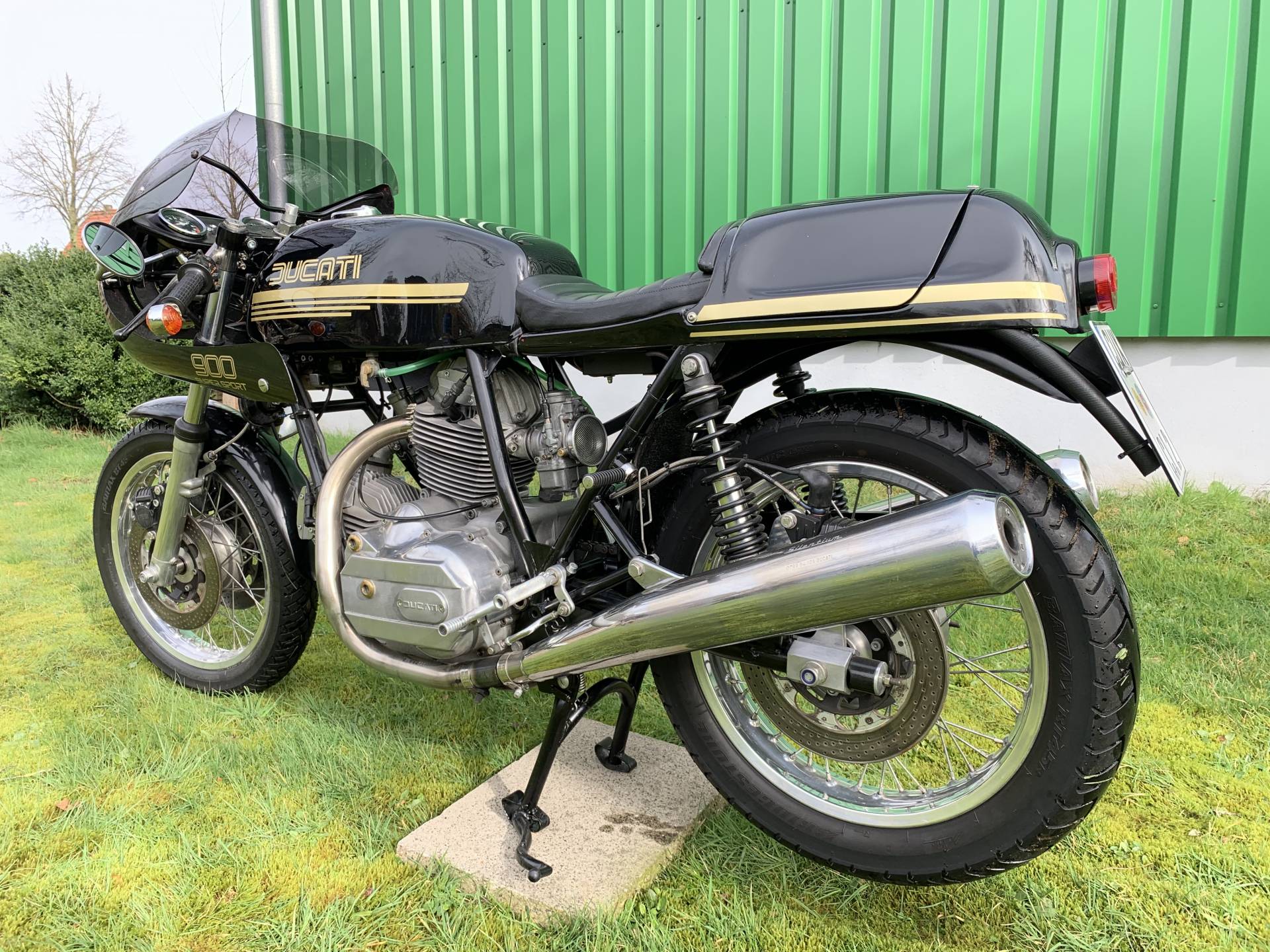 For Sale: Ducati 900 MHR (1983) offered for AUD 29,480