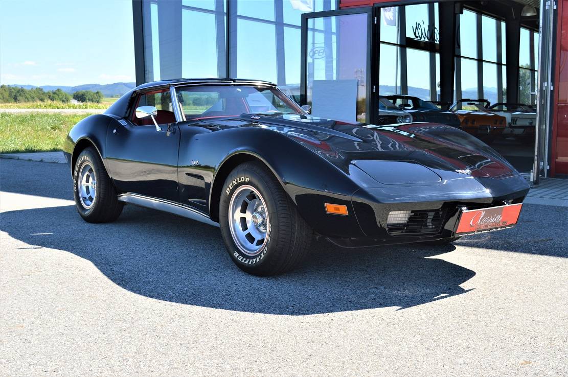 Corvette Stingray 1983