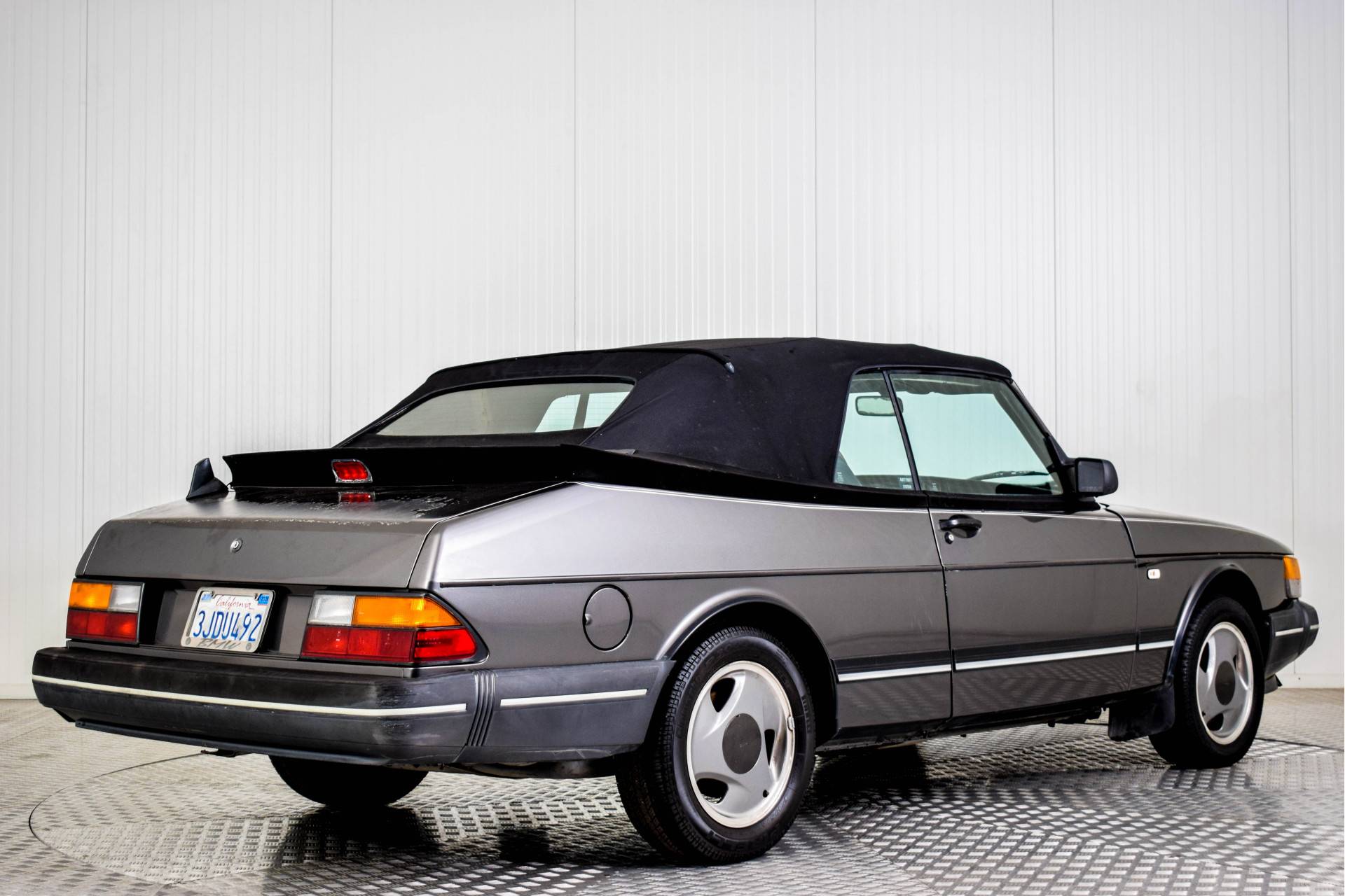Saab 900 classique de collection à acheter