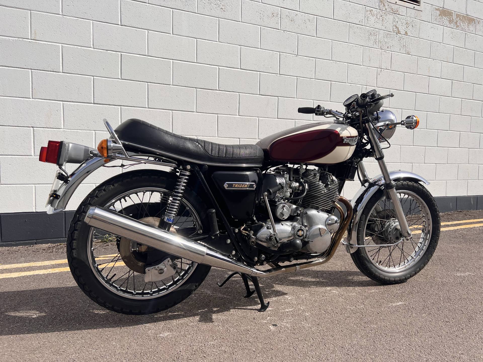 For Sale: Triumph T 160 Trident (1977) offered for $18,414