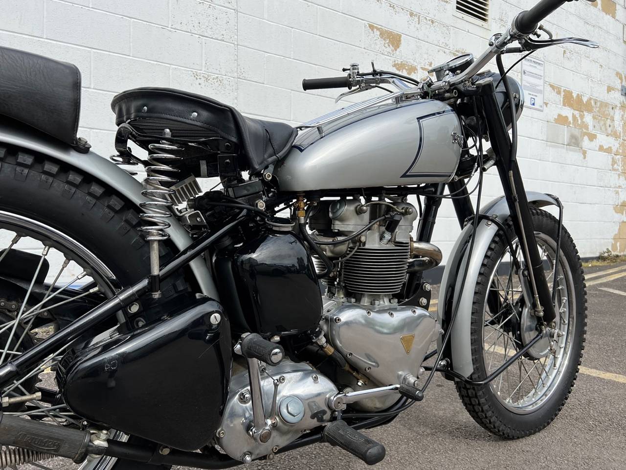 For Sale: Triumph TR 5 Trophy (1952) offered for AUD 23,620