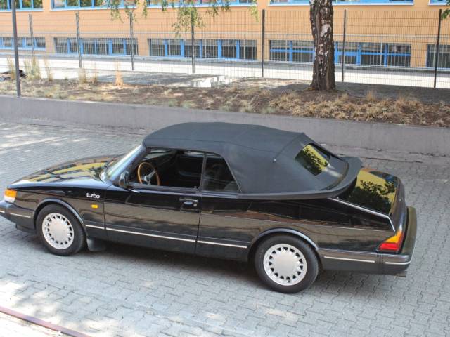 Saab 900 Convertible Classic Cars for Sale - Classic Trader