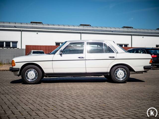 Mercedes-Benz 123 W 123 Classic Cars for Sale - Classic Trader