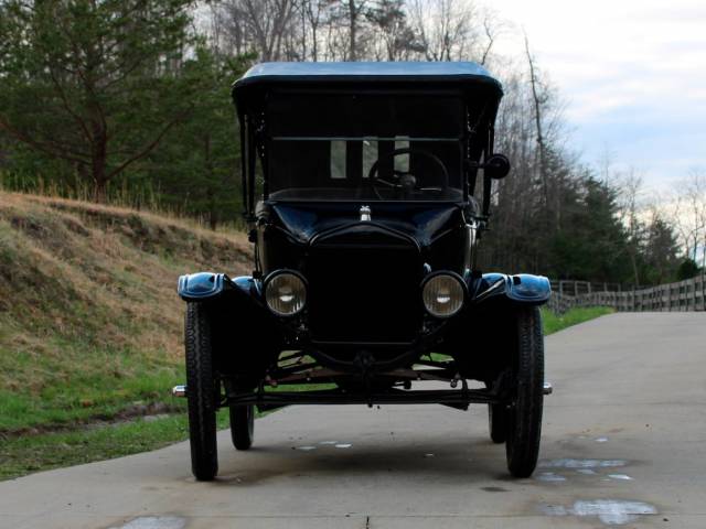 For Sale: Ford Model T Touring (1920) offered for €17,515