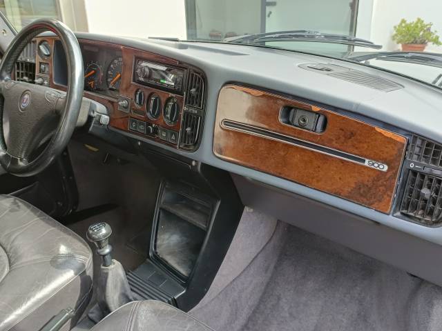 Saab 900 Convertible Classic Cars for Sale - Classic Trader