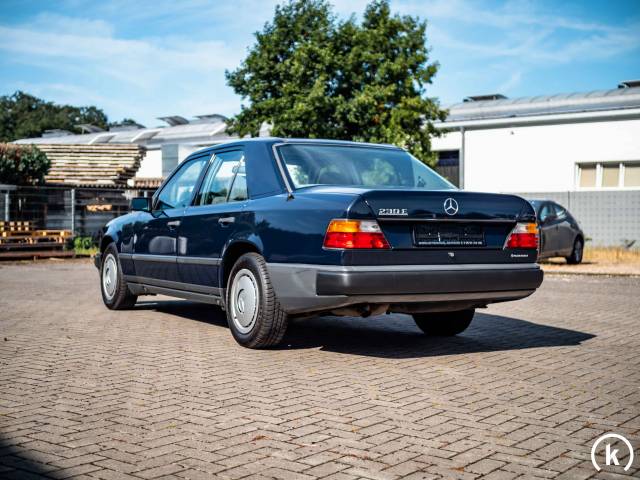 Mercedes-Benz E-Class Classic Cars for Sale - Classic Trader