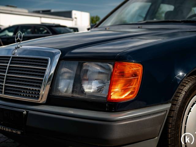 Mercedes-Benz E-Class Classic Cars for Sale - Classic Trader