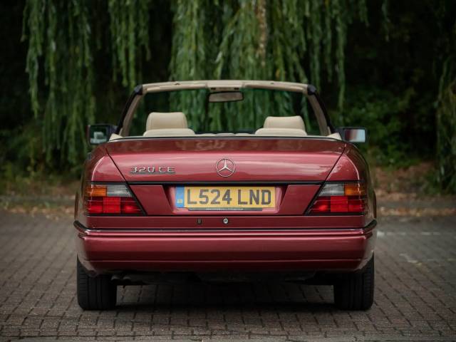 Mercedes-Benz E-Class Classic Cars for Sale - Classic Trader