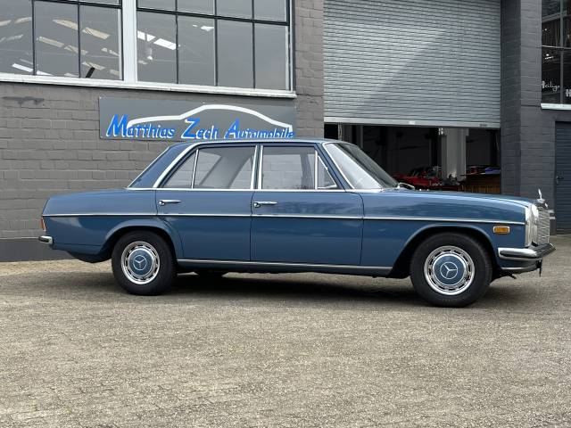 Mercedes-Benz /8 Classic Cars for Sale - Classic Trader