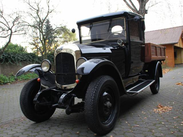 Klassische Fahrzeuge Mario Engels in 50189 Elsdorf (Deutschland ...