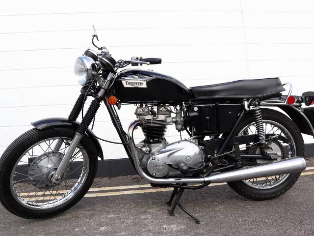 Triumph Classic Motorcycles for Sale - Classic Trader