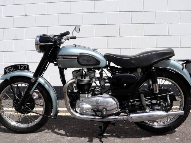 Triumph Classic Motorcycles for Sale - Classic Trader