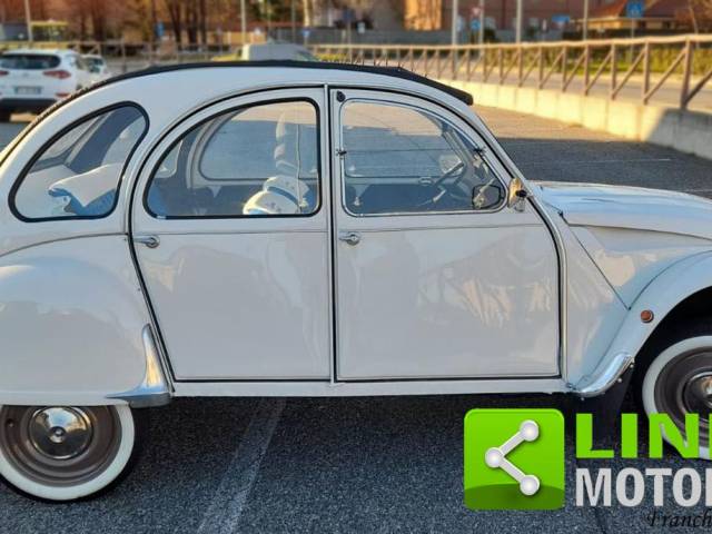 Citroën 2 CV Classic Cars for Sale - Classic Trader