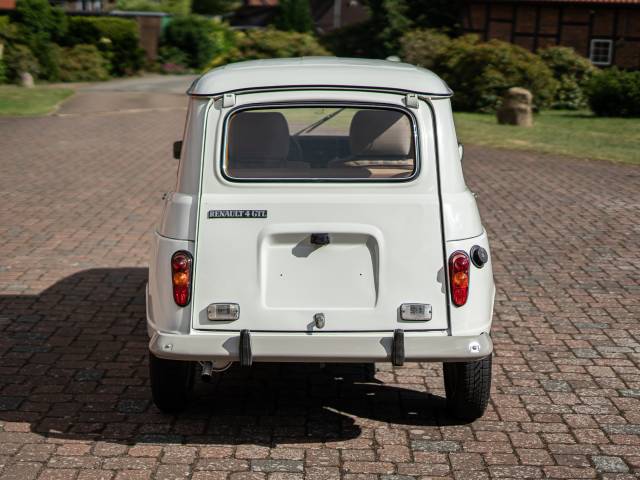 Renault R 4 Classic Cars for Sale - Classic Trader