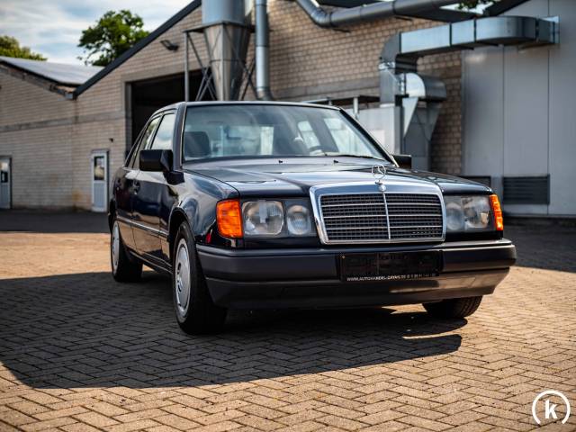 Mercedes-Benz E-Class Classic Cars for Sale - Classic Trader