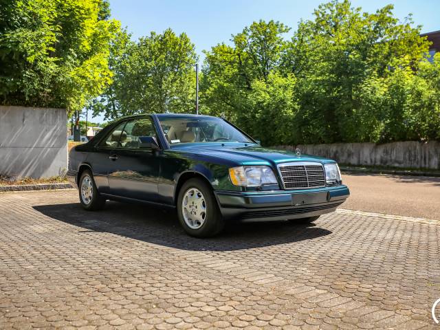 Mercedes-Benz E-Class Classic Cars for Sale - Classic Trader