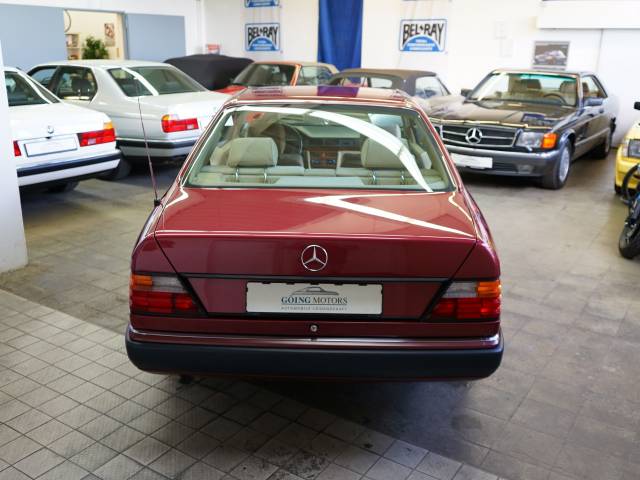 Mercedes-Benz E-Class Classic Cars for Sale - Classic Trader