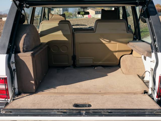 Land Rover Range Rover classique de collection à acheter