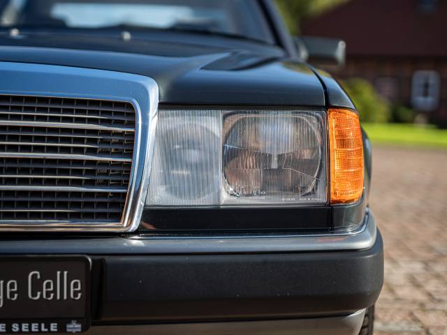 Mercedes-Benz E-Class Classic Cars for Sale - Classic Trader