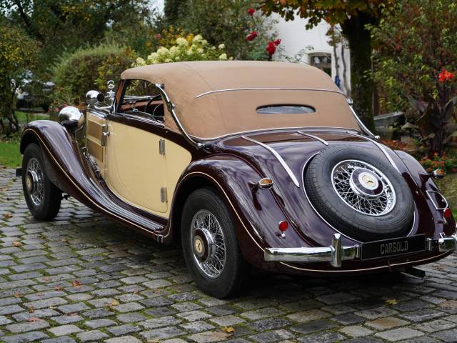 Mercedes-Benz 320 Classic Cars for Sale - Classic Trader