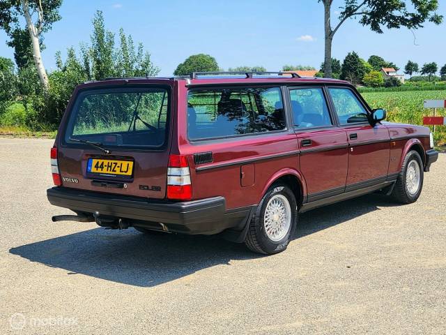 Volvo 240 Classic Cars for Sale - Classic Trader