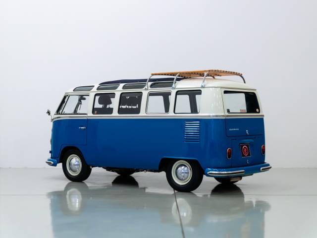 1966 | Volkswagen T1 Samba at auction until 16/02/2025