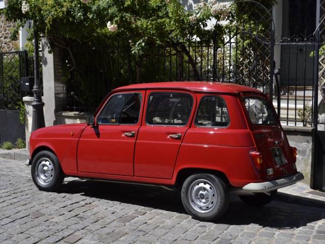 Renault R 4 Classic Cars for Sale - Classic Trader