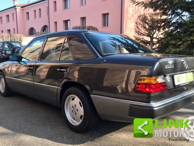 Mercedes-Benz E-Class Classic Cars for Sale - Classic Trader