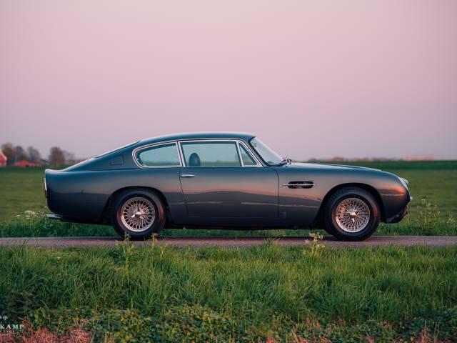 Aston Martin DB 6 Classic Cars for Sale - Classic Trader