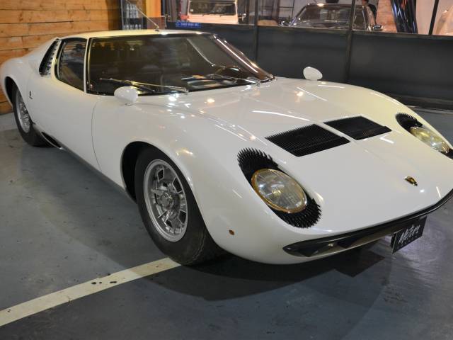 Lamborghini Classic Cars for Sale - Classic Trader