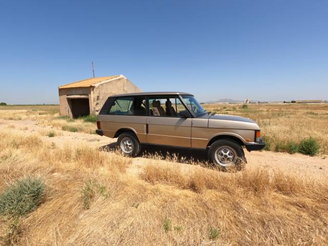 Land Rover Range Rover classique de collection à acheter