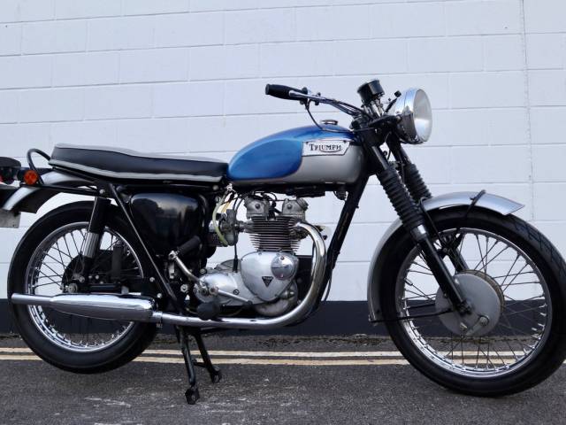 Triumph Classic Motorcycles for Sale - Classic Trader
