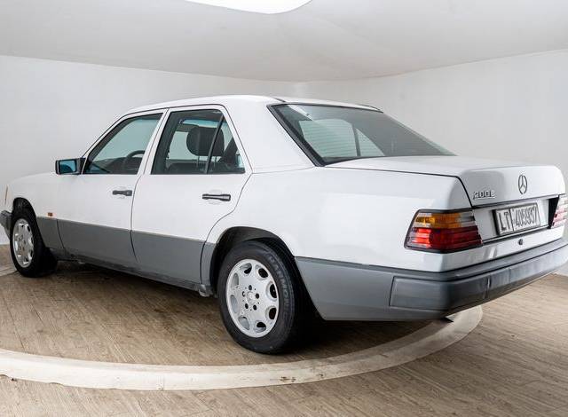 Mercedes-Benz E-Class Classic Cars for Sale - Classic Trader