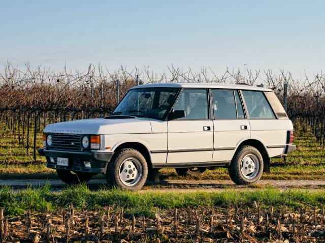 Land Rover Range Rover classique de collection à acheter