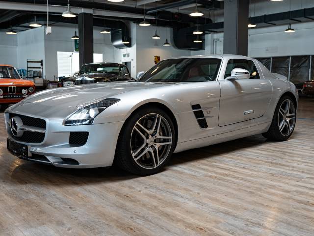 Mercedes-Benz SLS AMG Oldtimer kaufen - Classic Trader
