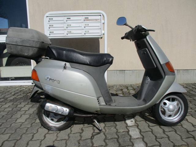 Piaggio Sfera RST 50 Oldtimer Motorrad kaufen - Classic Trader