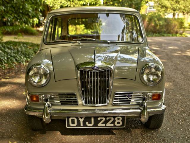 For Sale: Riley Elf Mark I (1963) offered for £28,500