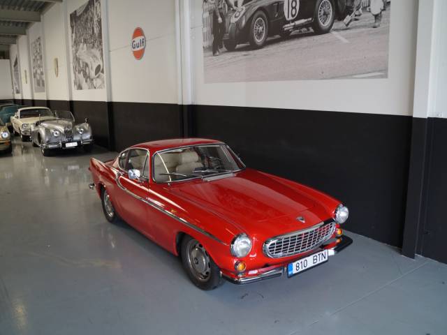 Volvo P 1800 Classic Cars for Sale - Classic Trader